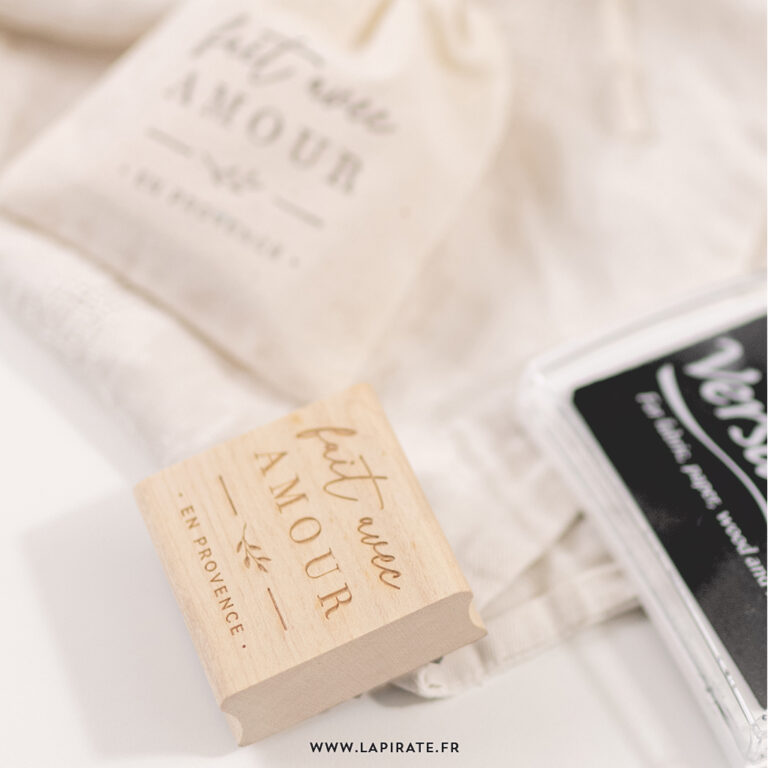 Tampon Fait avec AMOUR personnalisé | Tampon Packaging